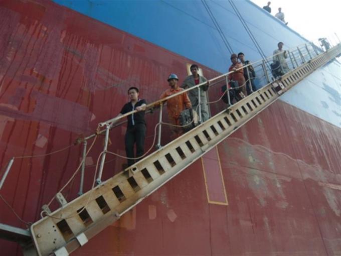 DNV BV ABS approve Marine Aluminum Accommodation Ladder For Ship