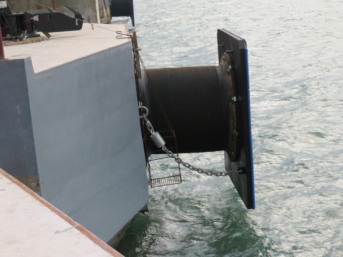 Marine Super Cell Type Rubber Fender Marine Large Port Fendering System