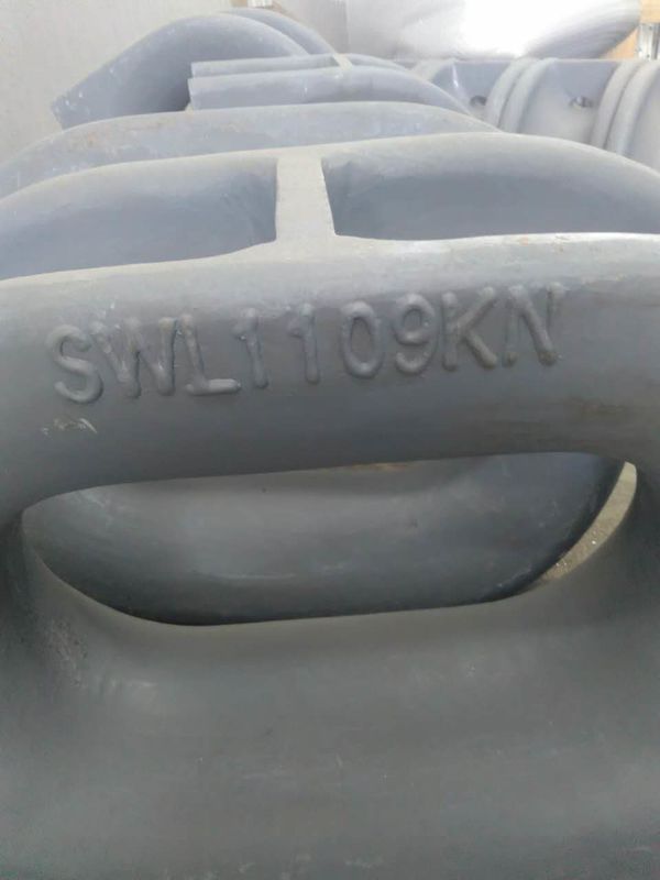 Bulwark Welded SWL 1109 KN Marine Chocks , Mooring Chock Customized Color