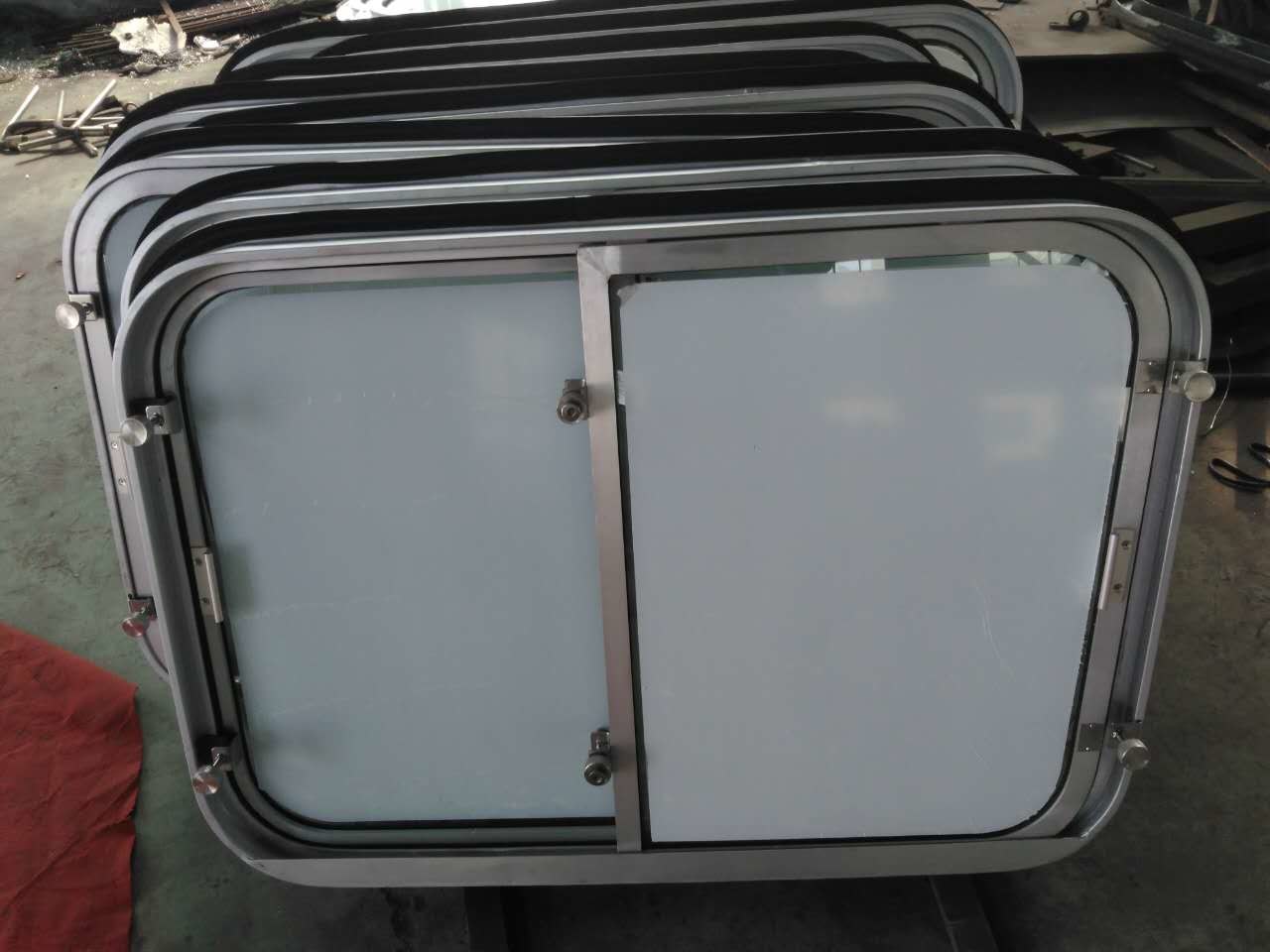 Marine Weathertight Sliding Marine Windows Aluminum Frame Wheelhouse Window